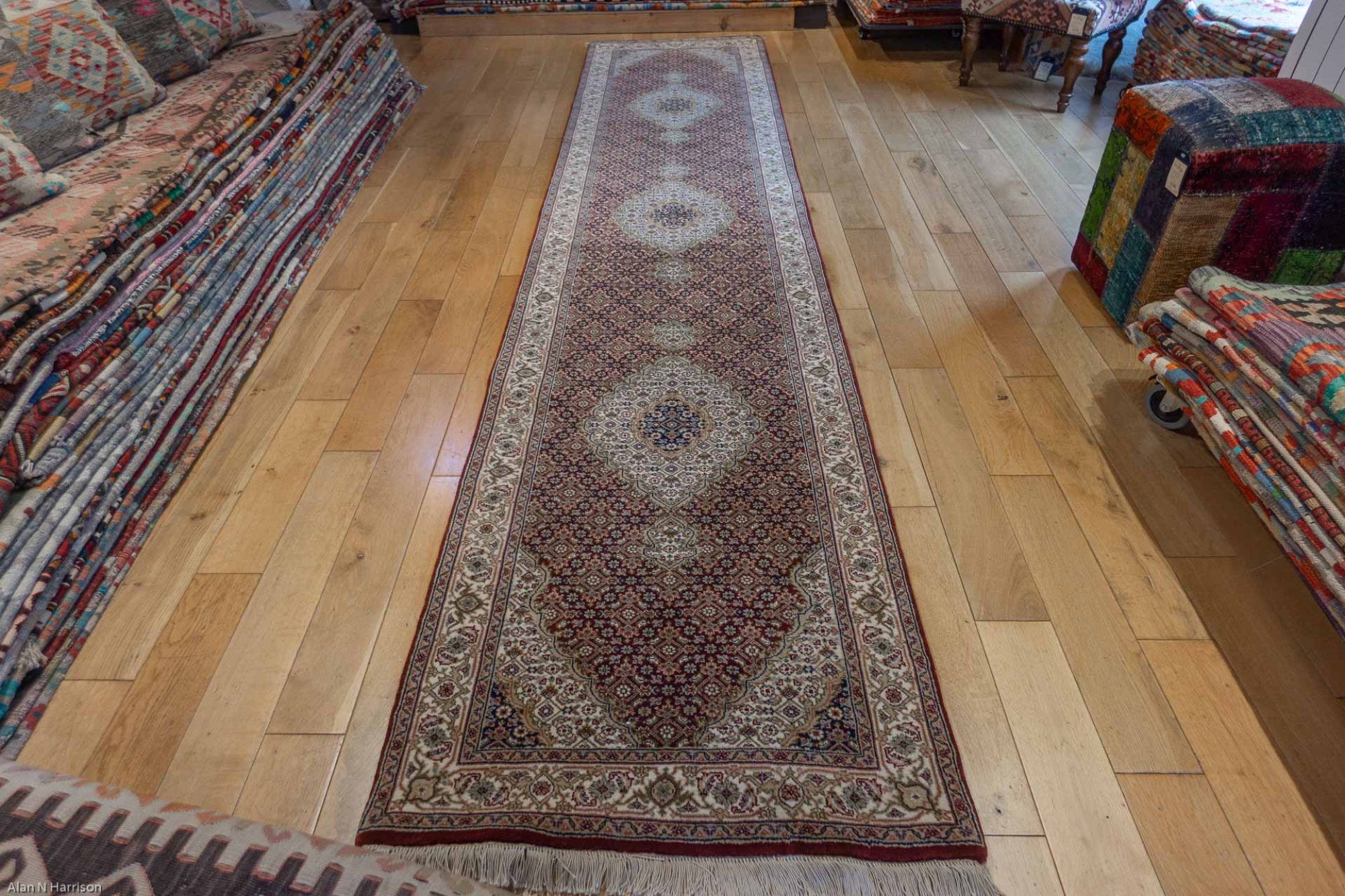 Hand-Knotted Mahi Indian Runner From India (SN:28009) Olney Oriental Rugs