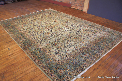 What are Persian Kashan Rugs? | Olney Rugs